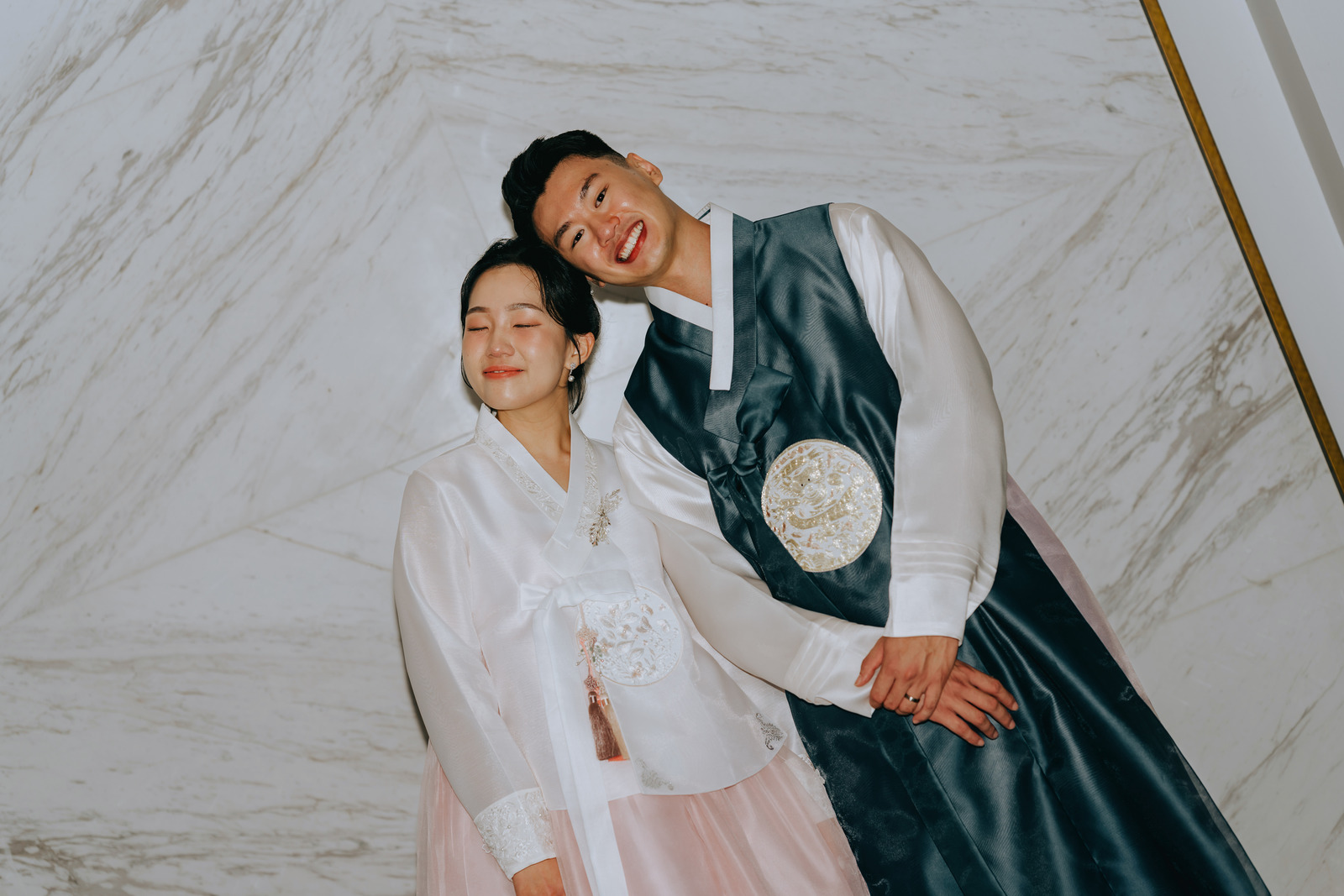 Jin And James's Warm, Relaxed Wedding At The Outpost Hotel Sentosa
