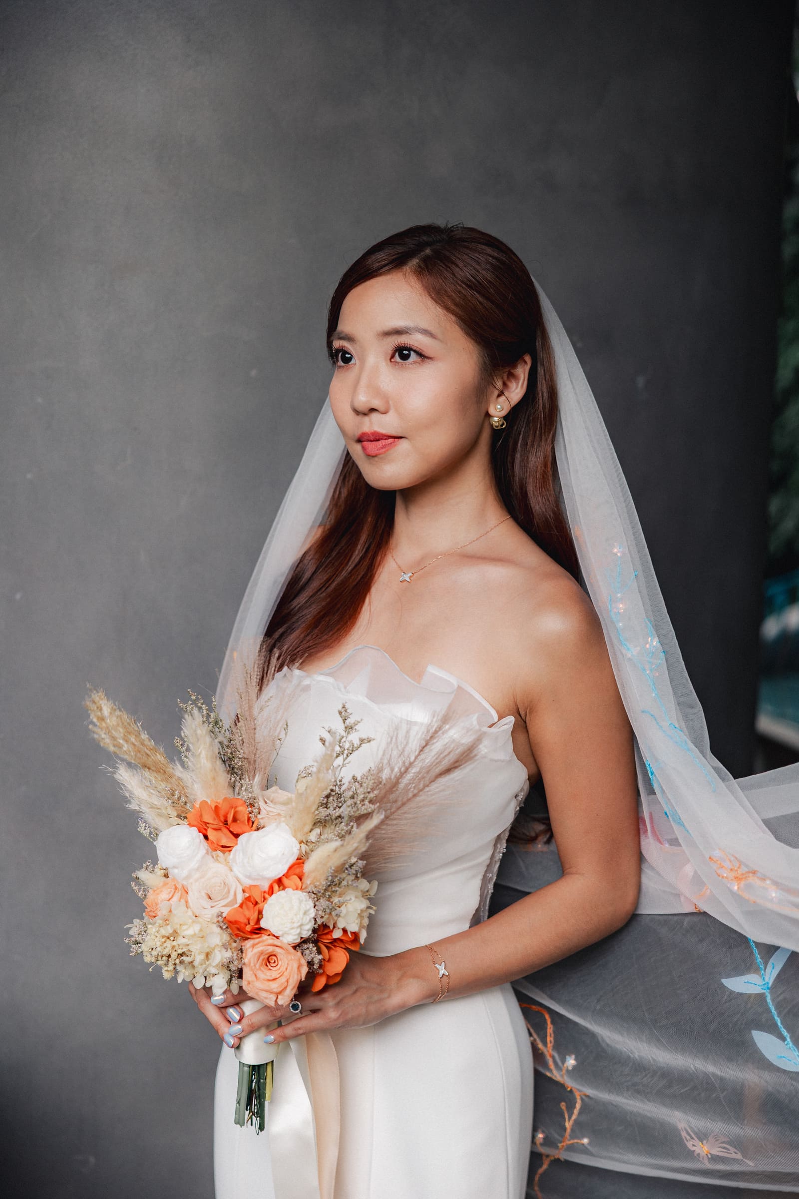 Yu Rong and Tzin's Joyful, Bubbly Wedding at Quenino at Artyzen ...