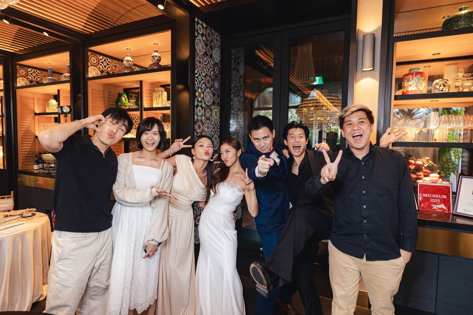 Yu Rong and Tzin's Joyful, Bubbly Wedding at Quenino at Artyzen ...
