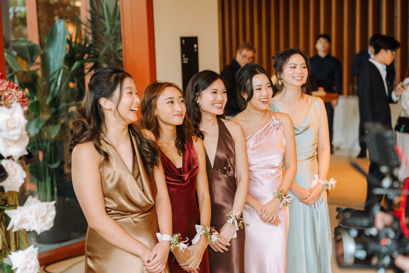 Shuen and Li Da's Vibrant and Grand Wedding at Capella Singapore